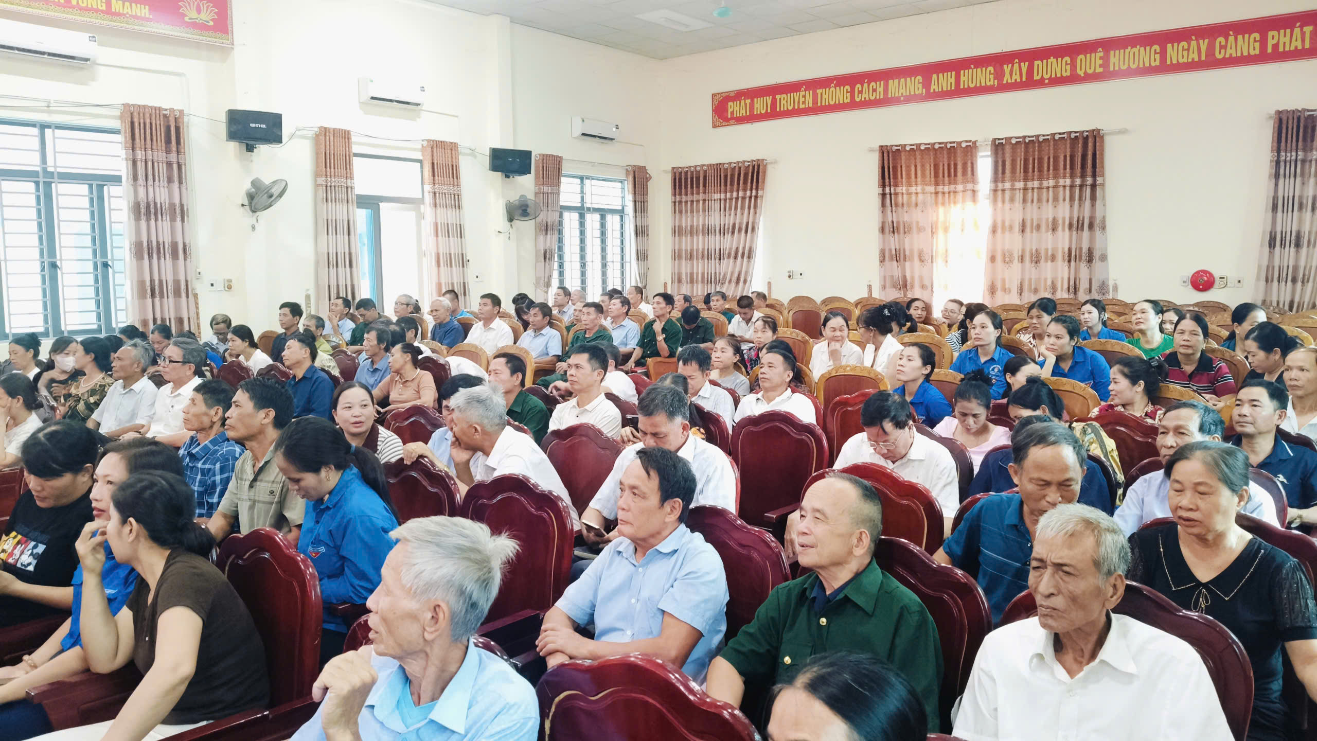 UBMTTQ xã Tứ Mỹ tham gia Hội nghị nghiên cứu, học tập, quán triệt Nghị ...